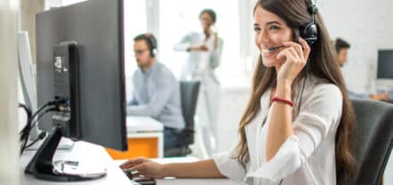 How do chatbots work and what is the technology behind them?