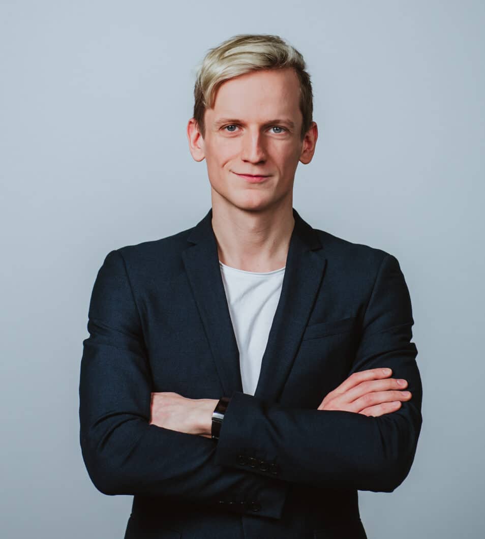 Computer vision case study: how to maintain power lines better